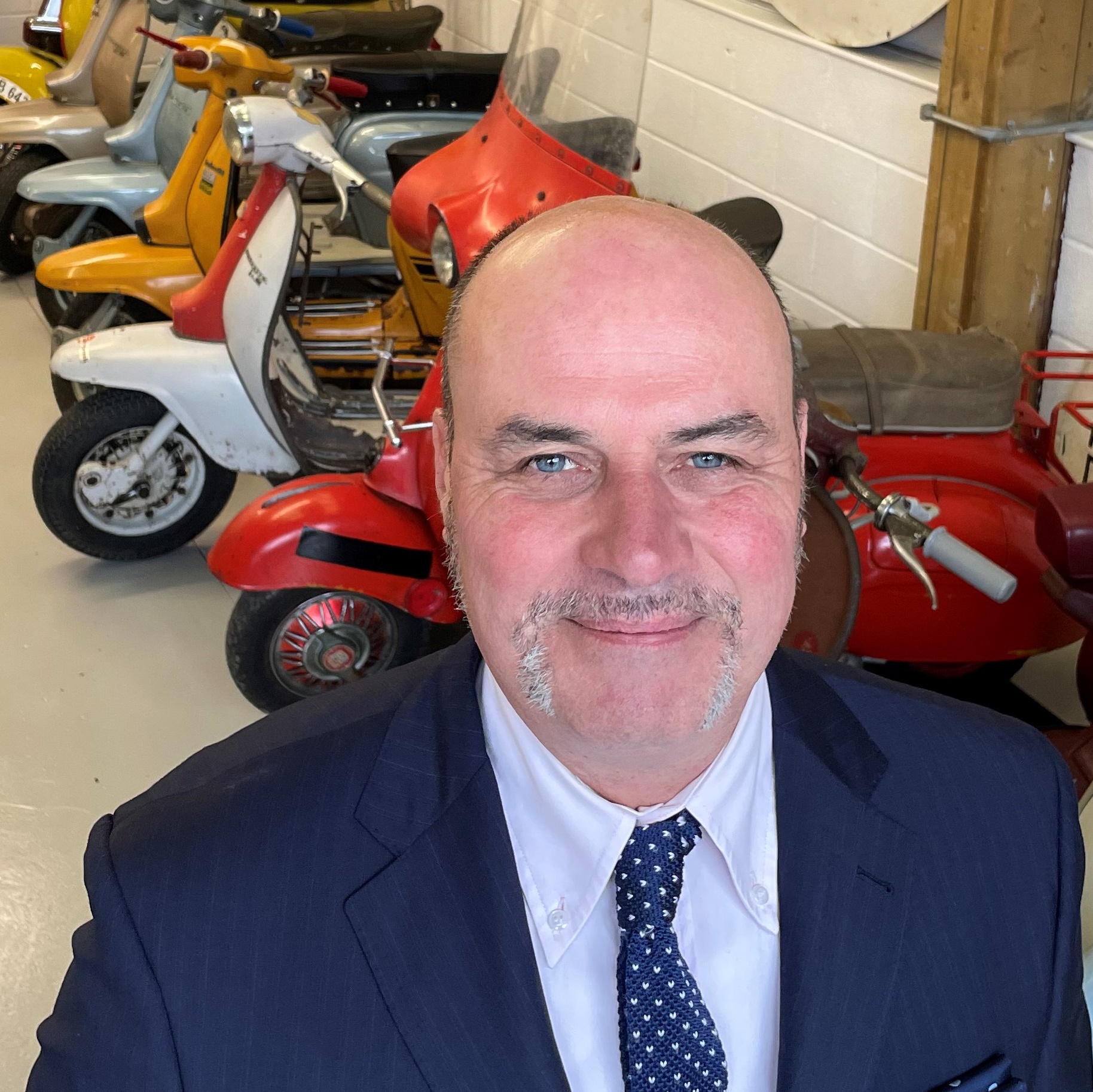 Free classic car & motorcycle valuations | H&H Classics