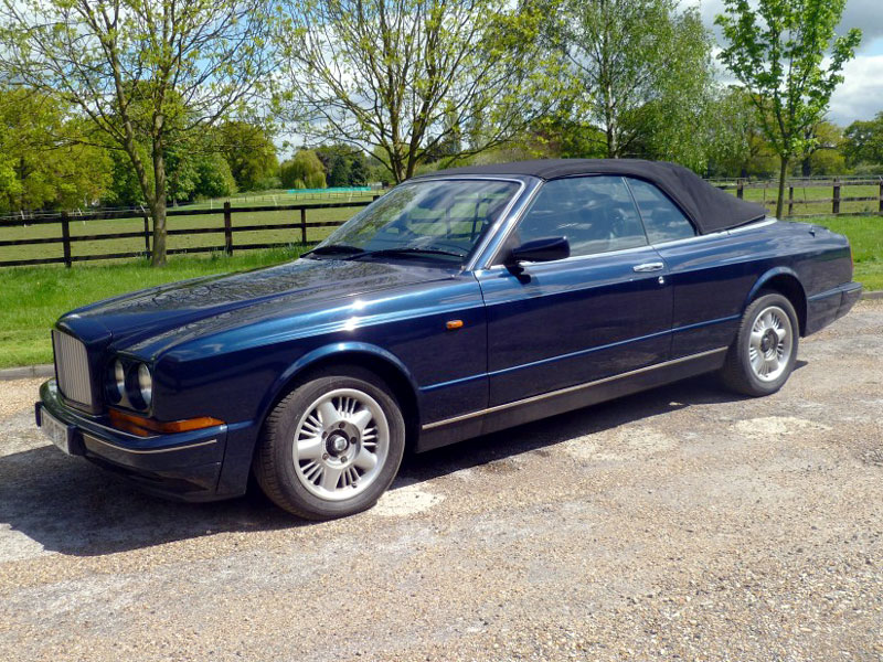 Lot 15 - 1995 Bentley Azure