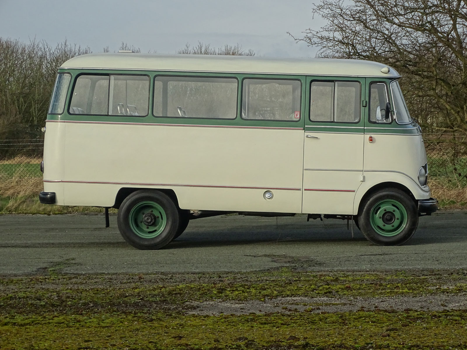 Lot 94 - 1964 Mercedes-Benz O 319 D