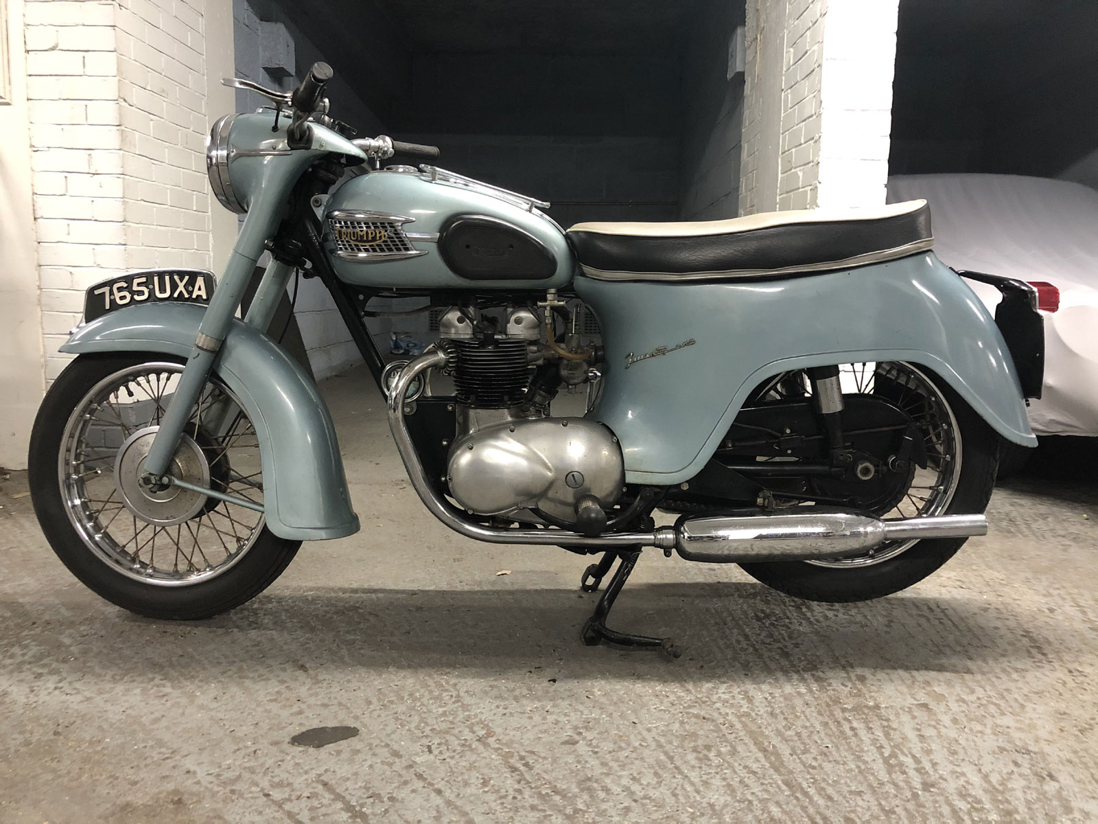 Lot 9 - 1961 Triumph 3TA Twenty One