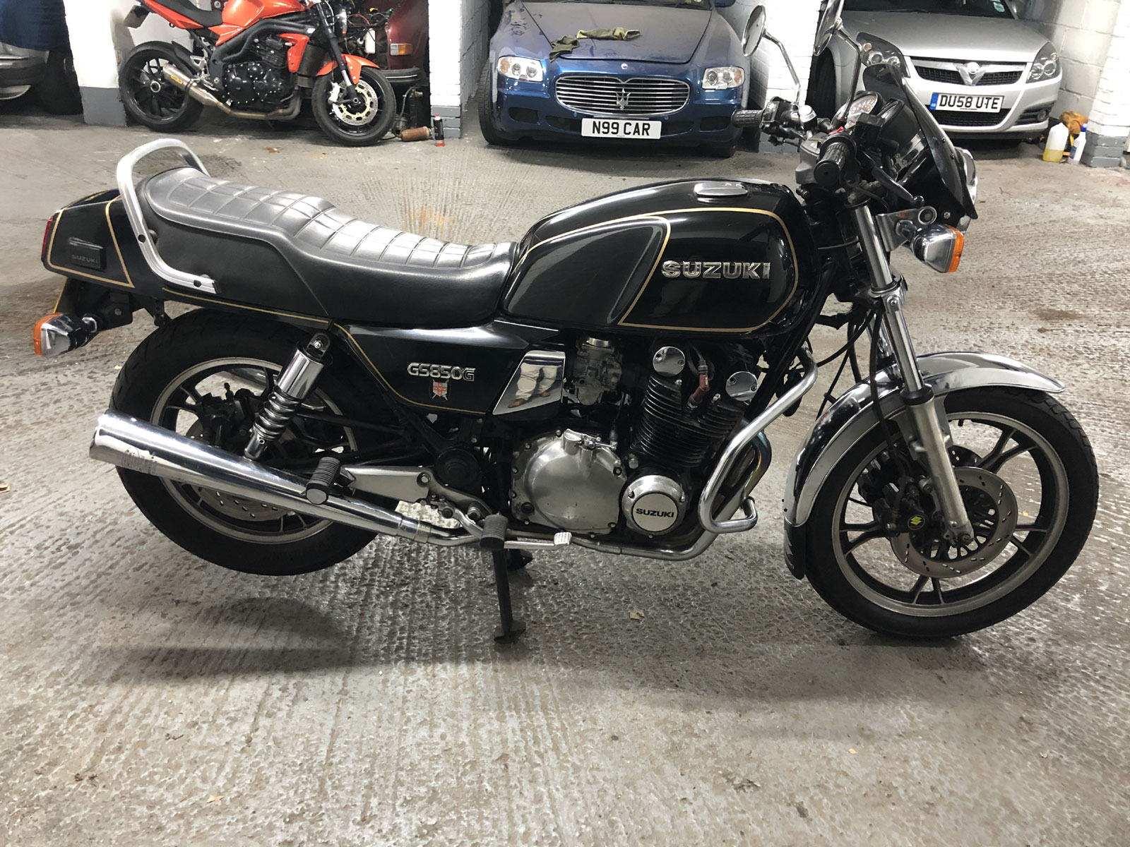 Lot 11 - 1985 Suzuki GS850G
