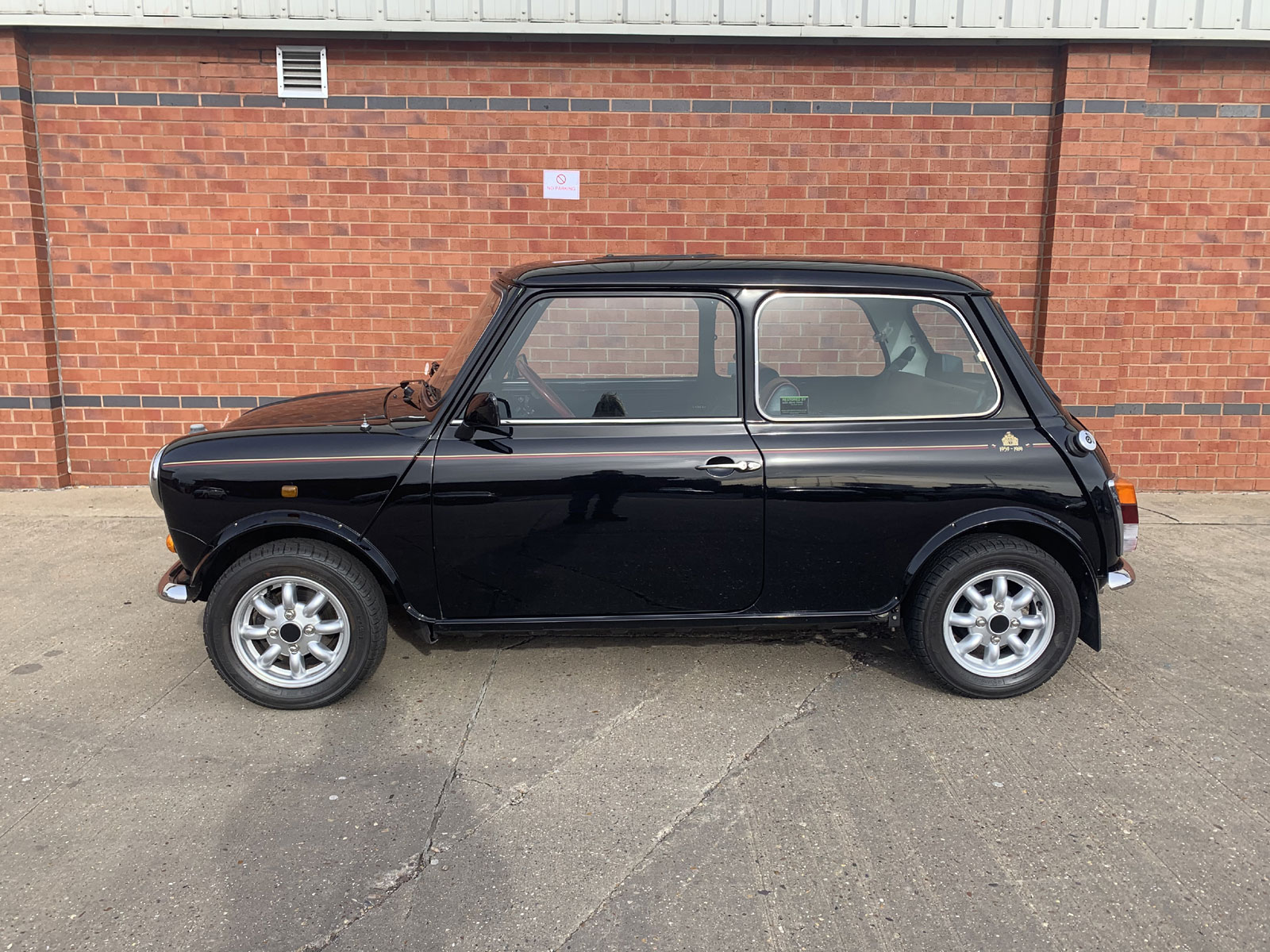 Lot 57 - 1989 Austin Mini Thirty