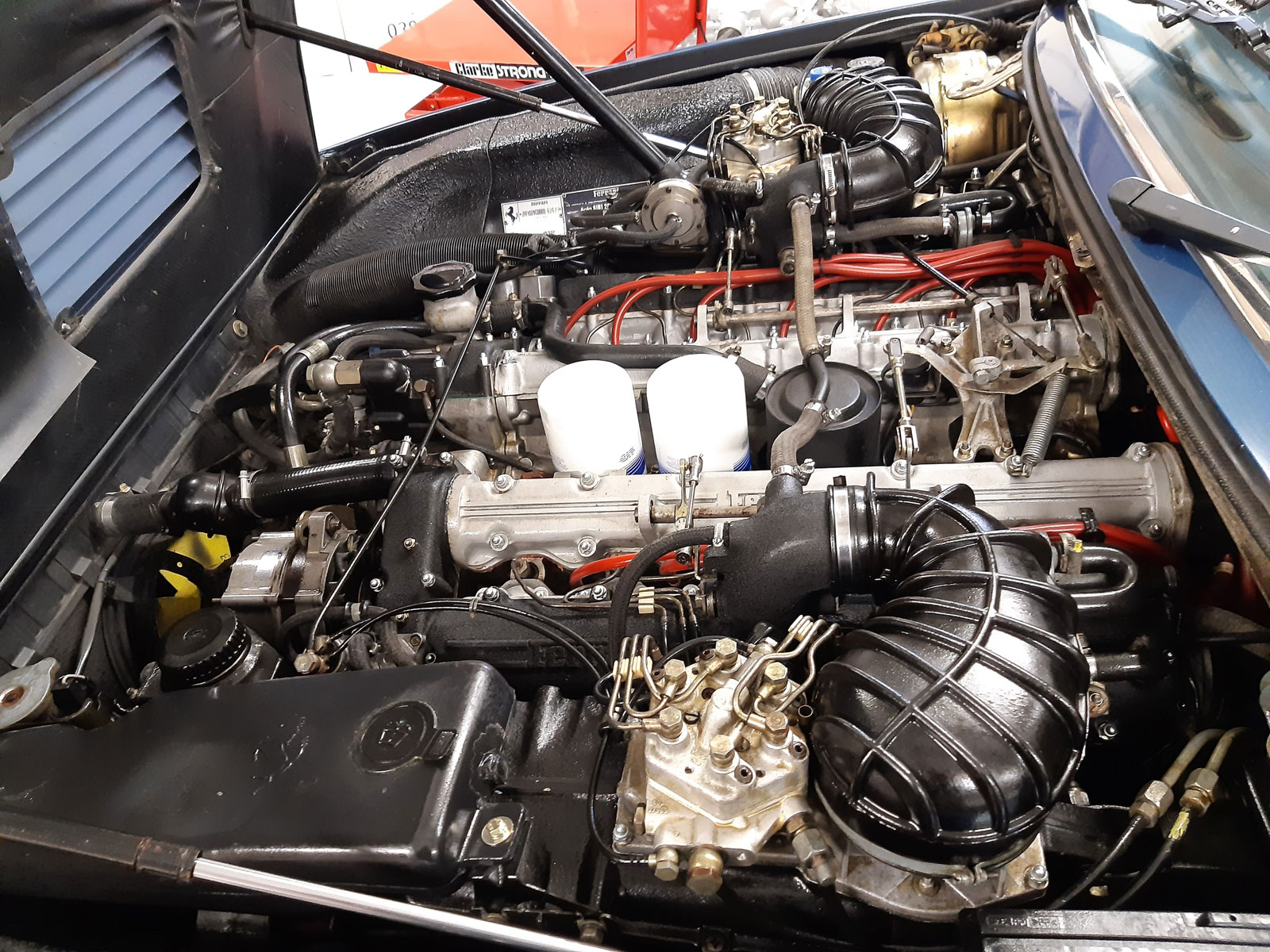 Lot 10 - 1986 Ferrari 412