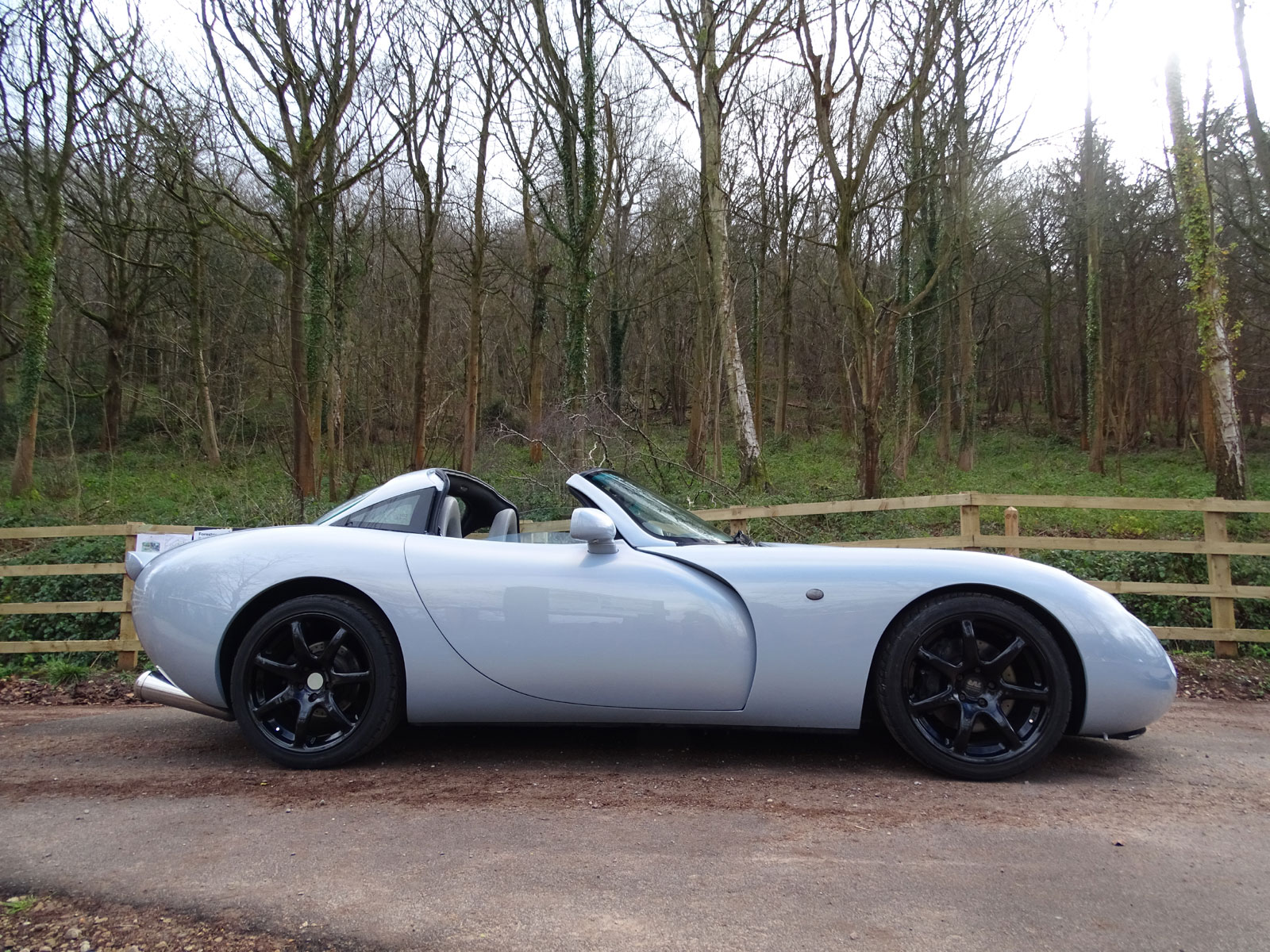 Lot 46 - 2000 TVR Tuscan S
