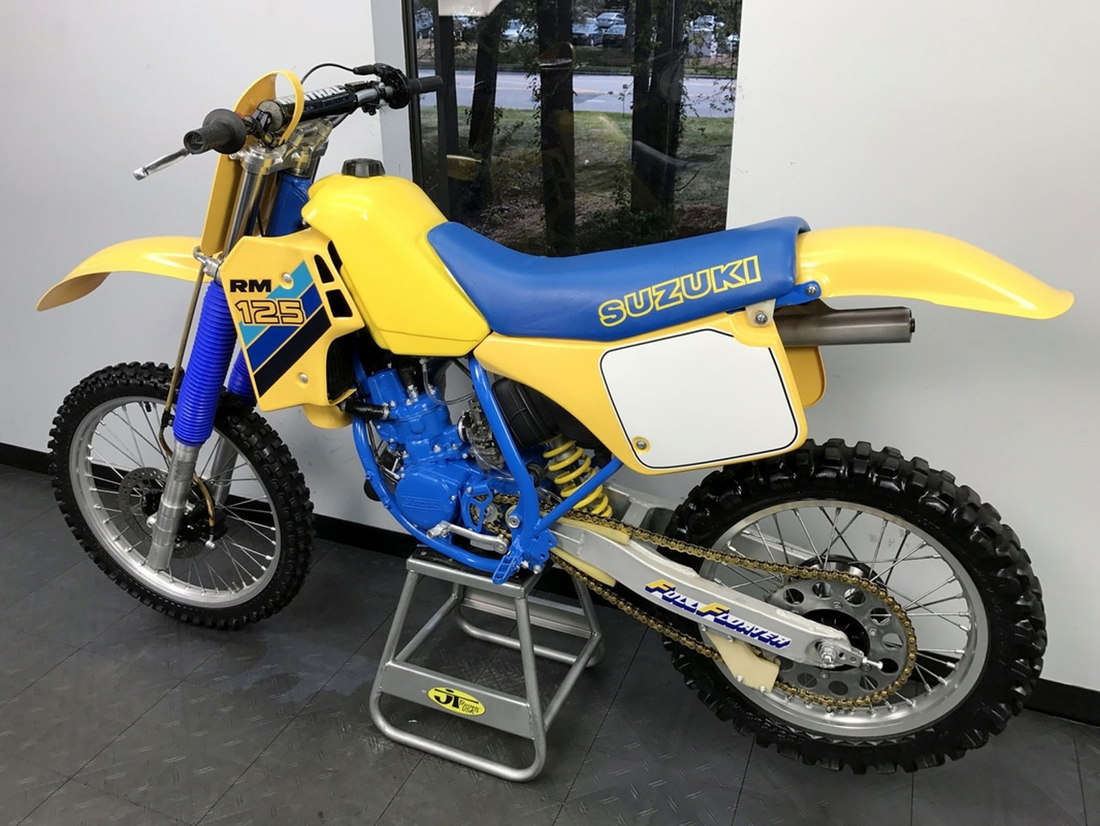 Lot 81 - 1986 Suzuki RM125
