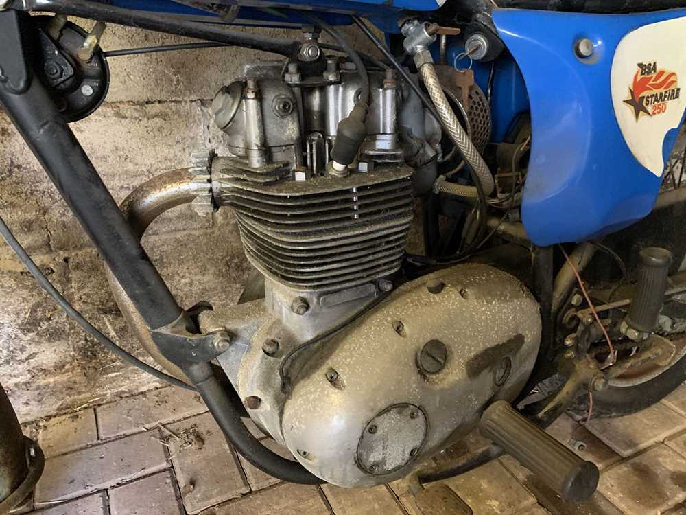 Lot 1 - 1968 BSA B25 Starfire