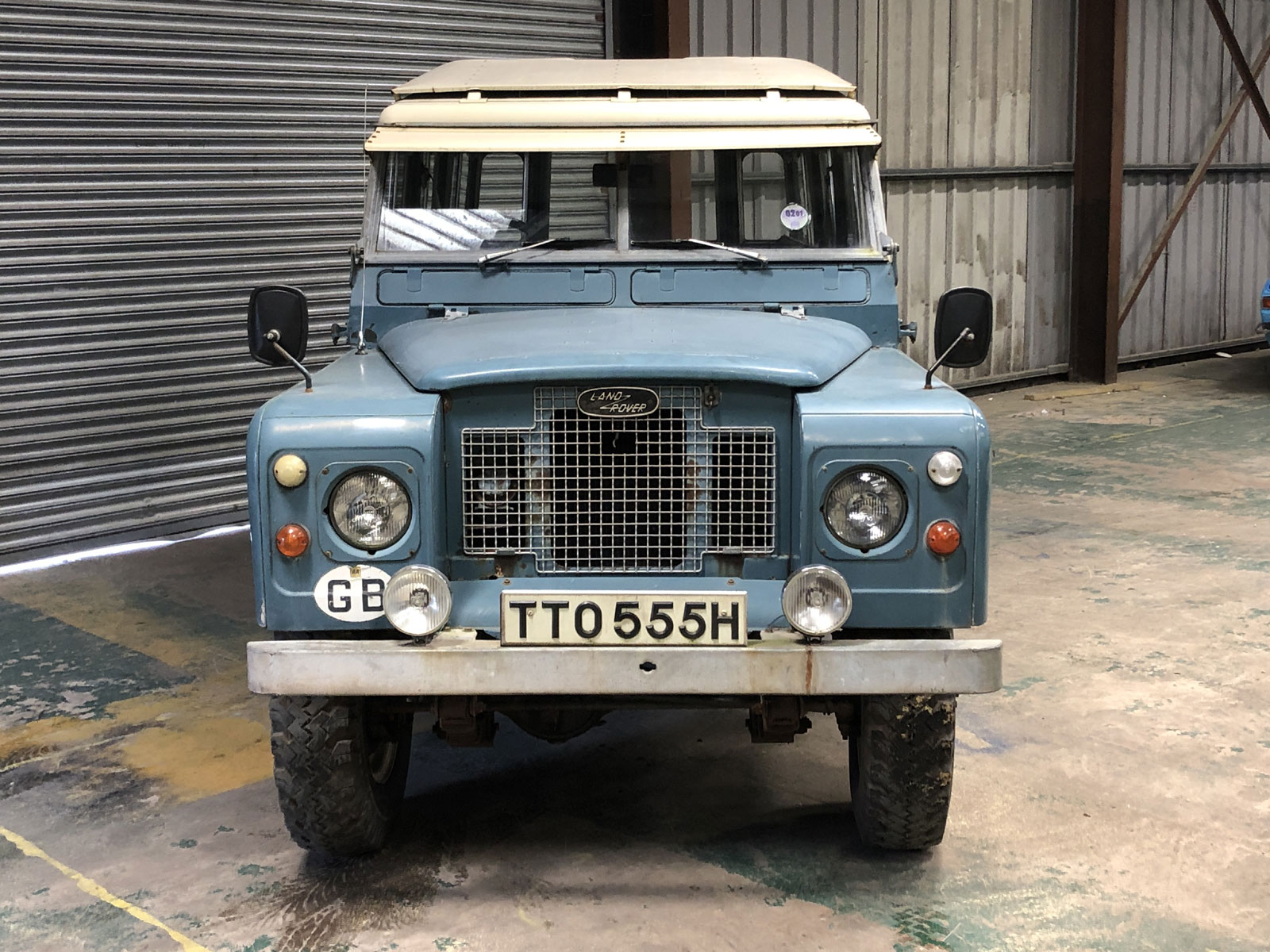 Lot 9 - 1970 Land Rover 109 Series IIA Station Wagon
