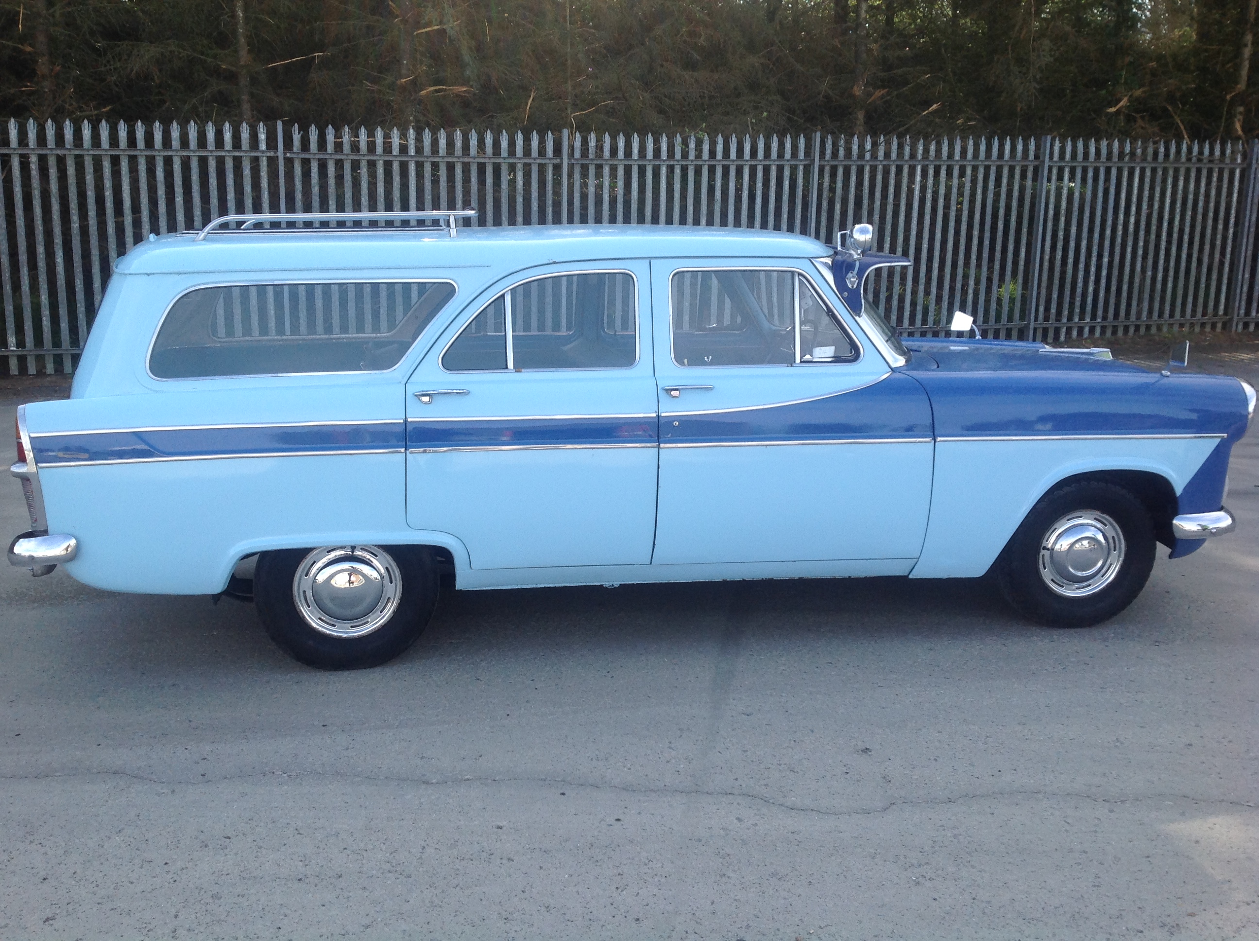 Lot 49 - 1961 Ford Zephyr MKII Estate