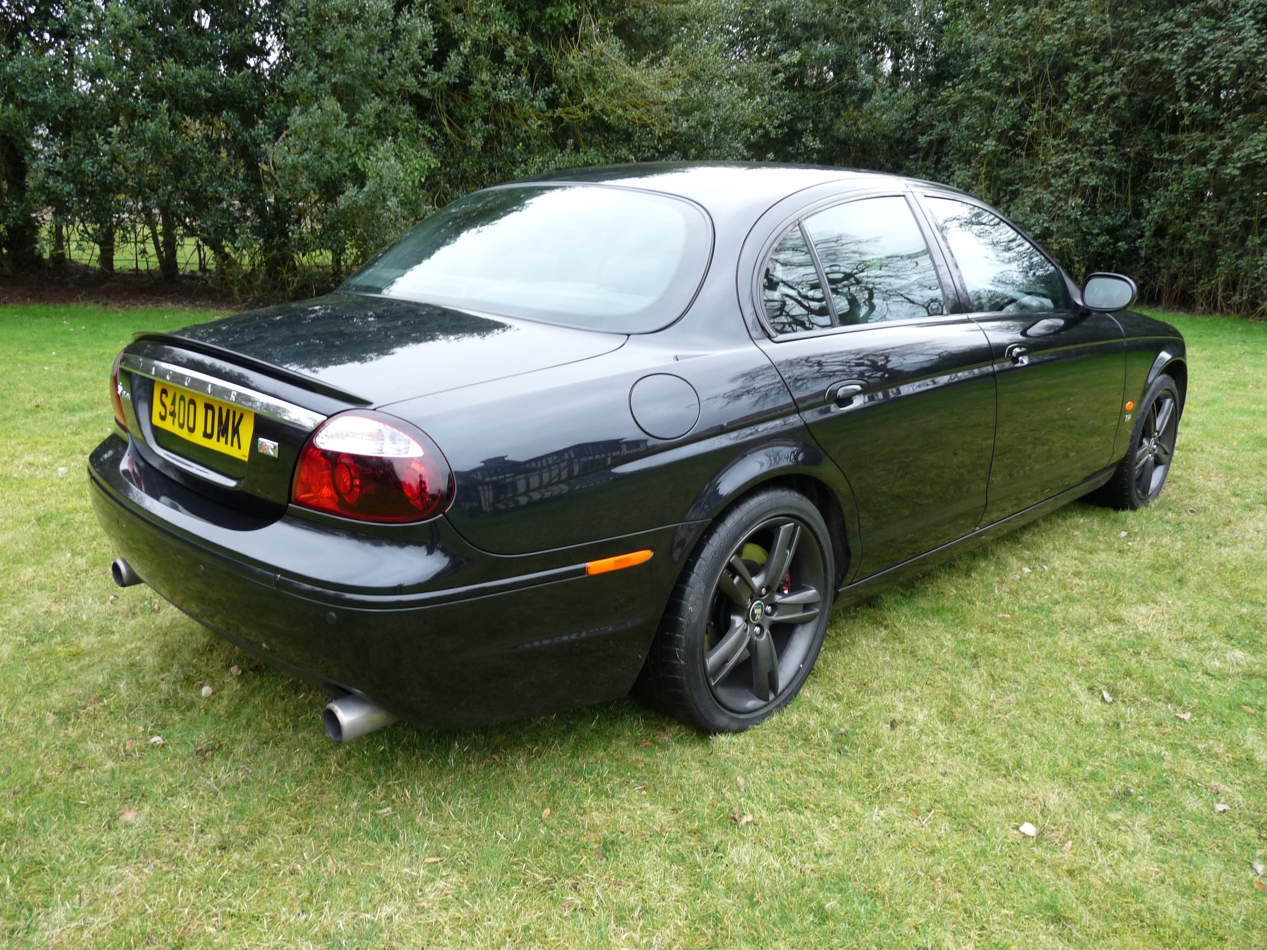 Lot 57 - 2006 Jaguar S-Type R