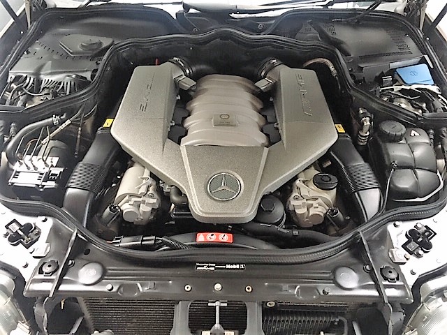 Lot 28 - 2007 Mercedes-Benz E63 AMG