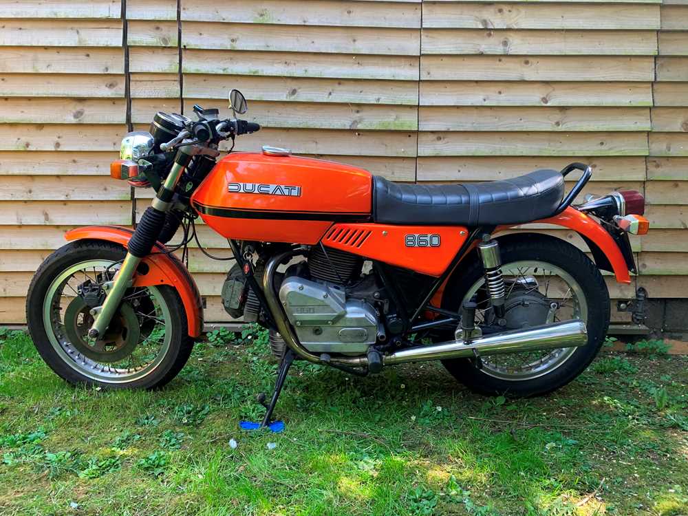 Lot 208 - 1977 Ducati 860 GT