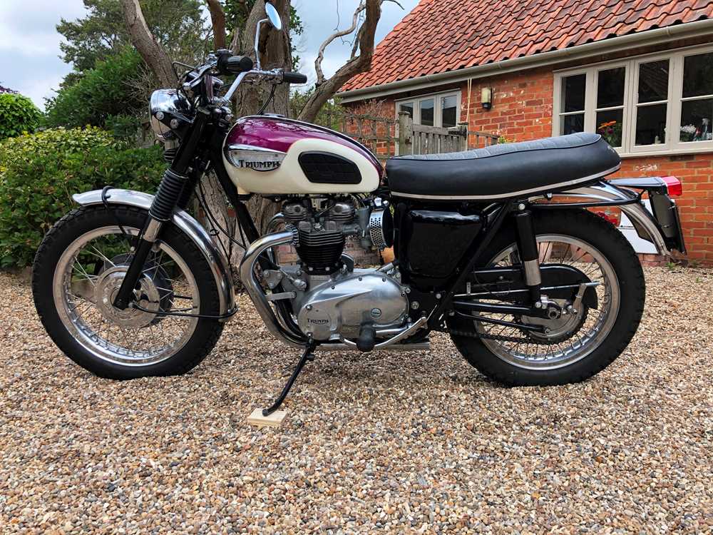 Lot 222 - 1969 Triumph T120TT Bonneville Evocation