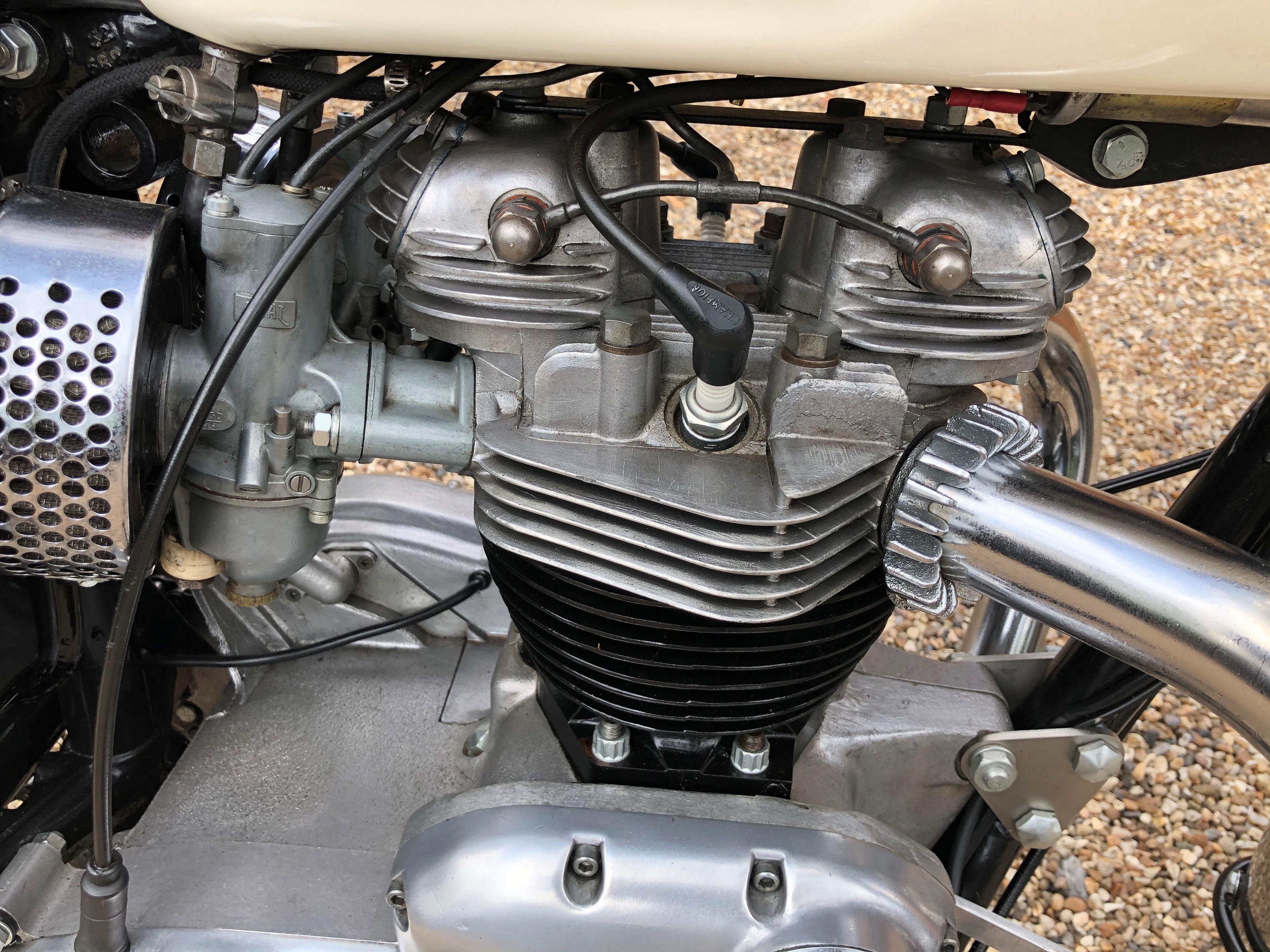 Lot 222 - 1969 Triumph T120TT Bonneville Evocation