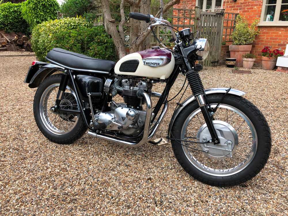 Lot 222 - 1969 Triumph T120TT Bonneville Evocation