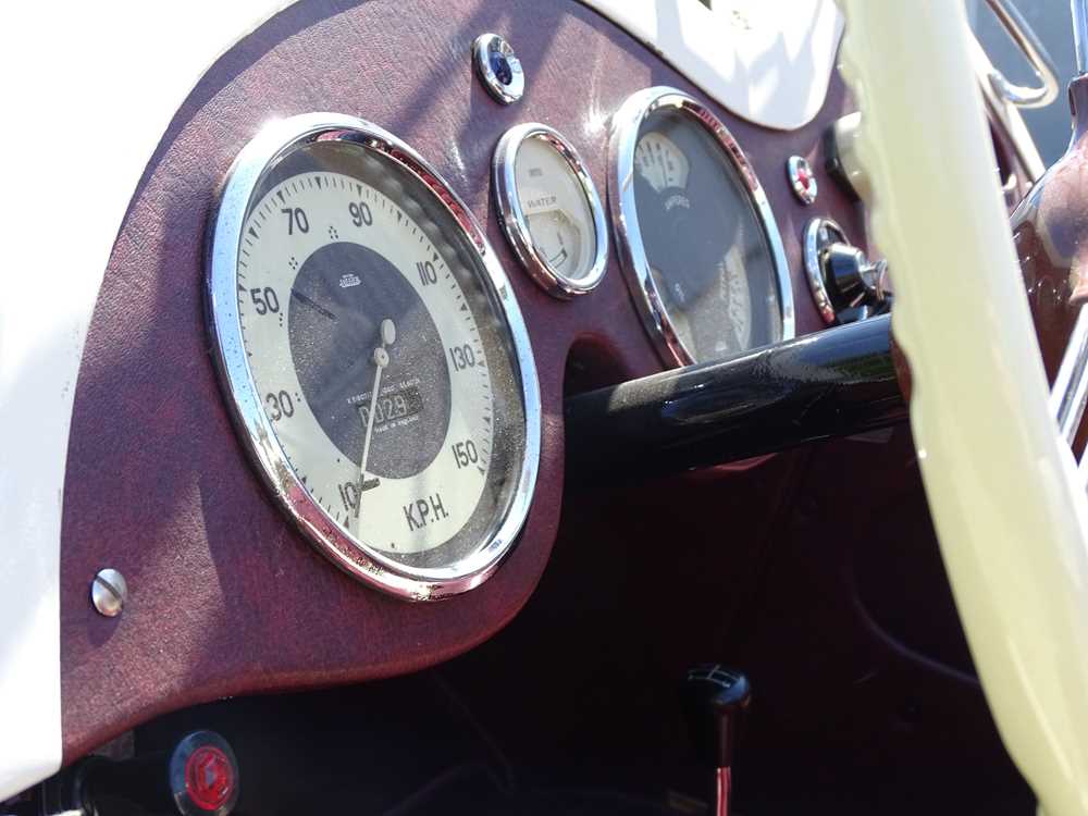 Lot 320 - 1954 Singer 4AD Roadster