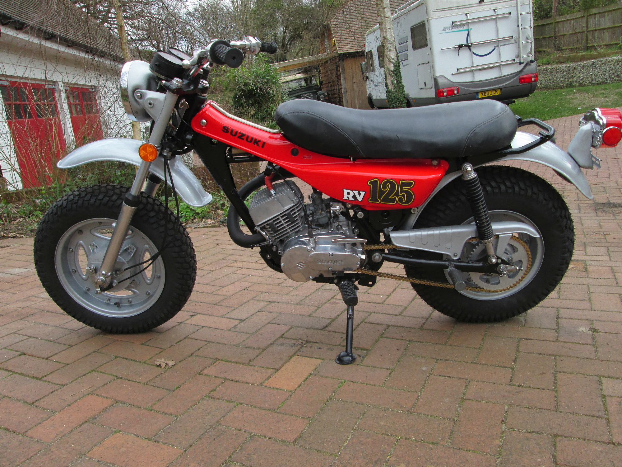 Lot 231 - 1975 Suzuki RV125M Tracker