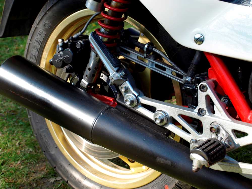 Lot 227 - 1982 Honda CB1100RC