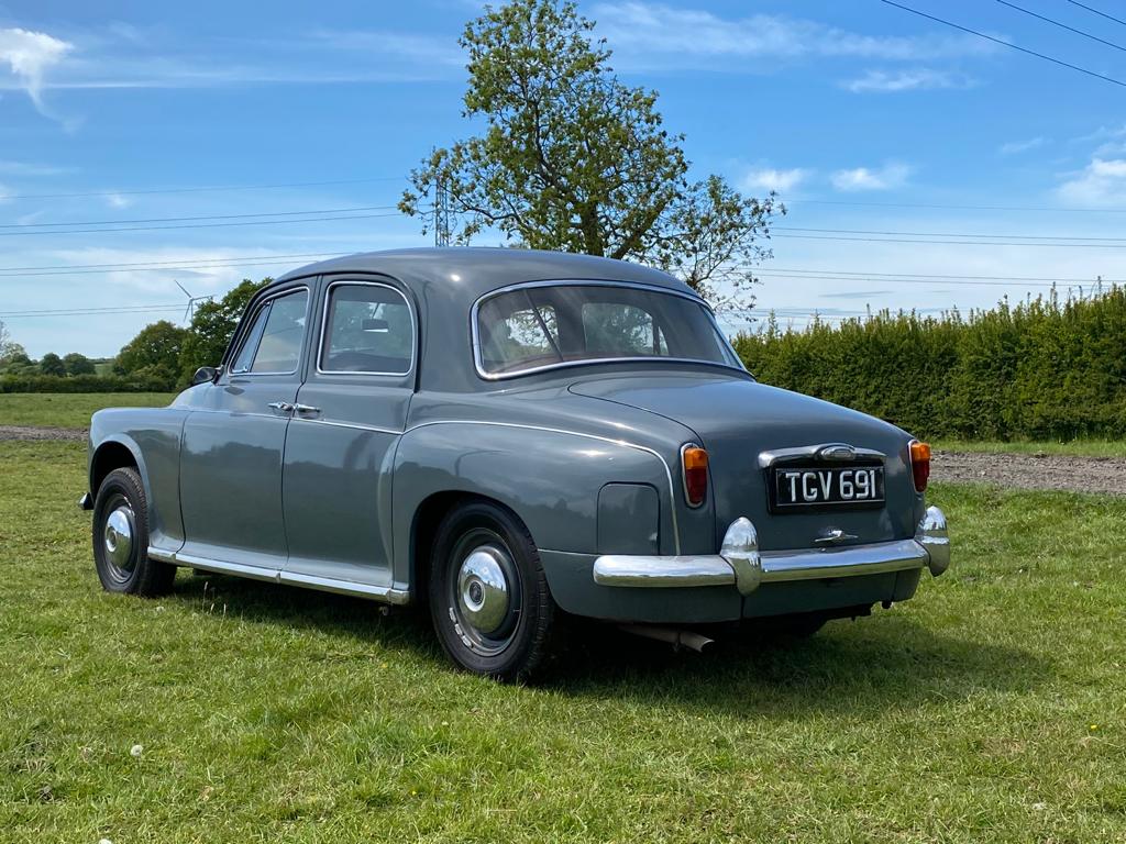 Lot 307 - 1962 Rover P4 80