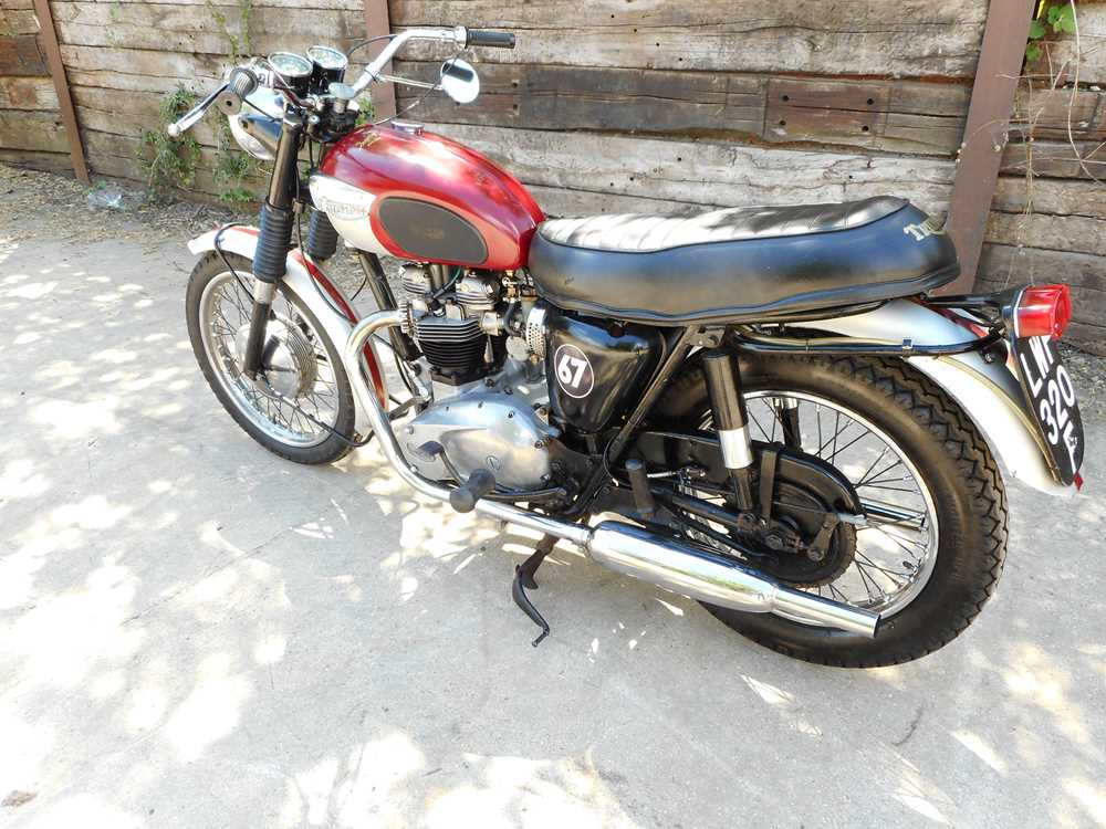 Lot 225 - 1967 Triumph TR6 Trophy