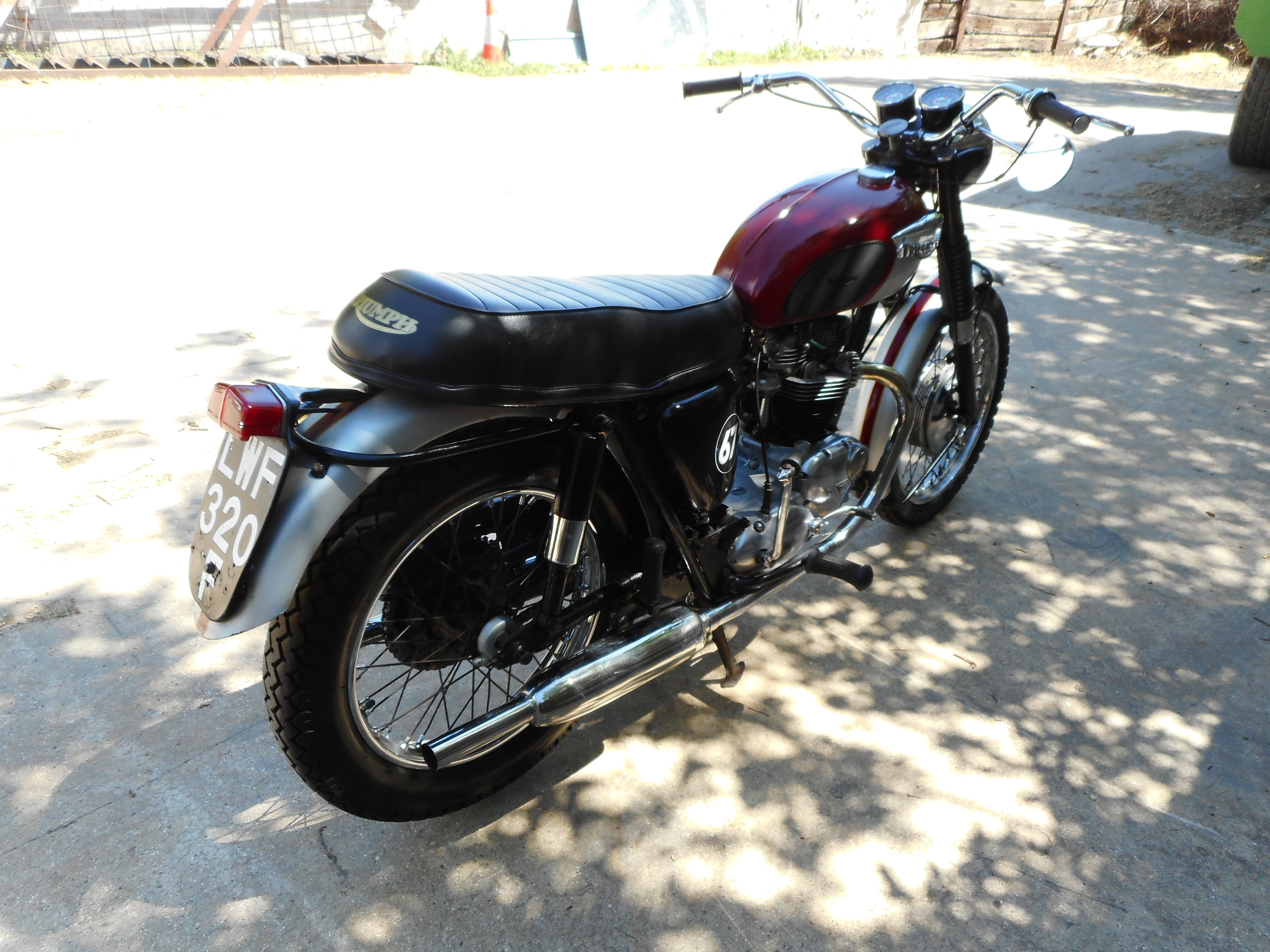 Lot 225 - 1967 Triumph TR6 Trophy