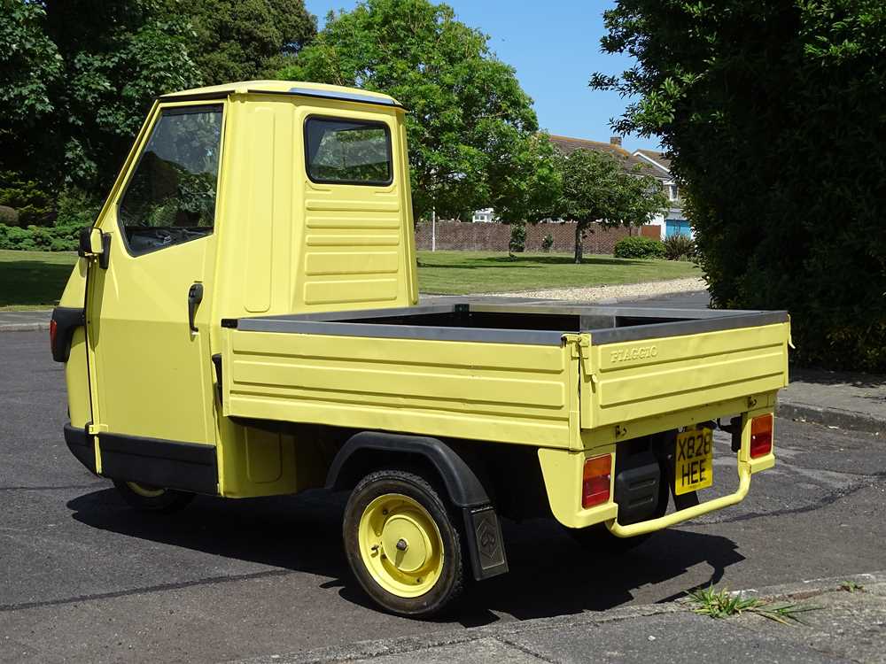 Lot 364 - 2000 Piaggio Ape