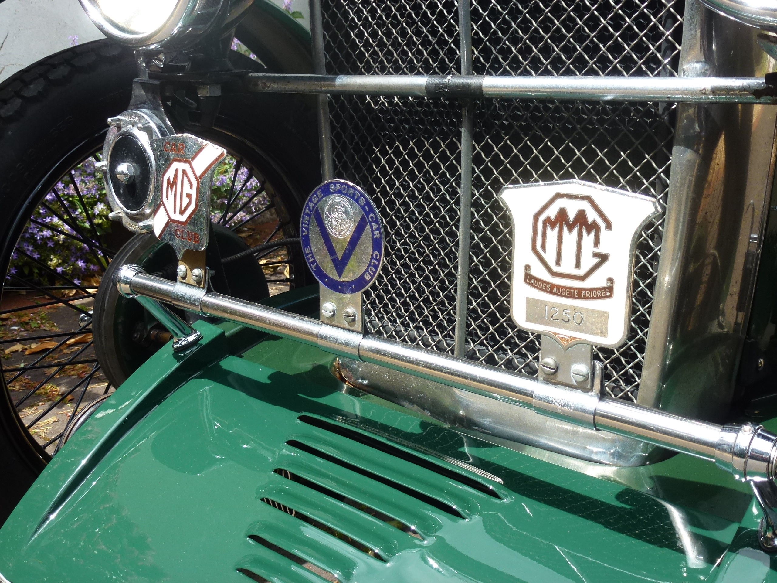 Lot 346 - 1932 MG J2