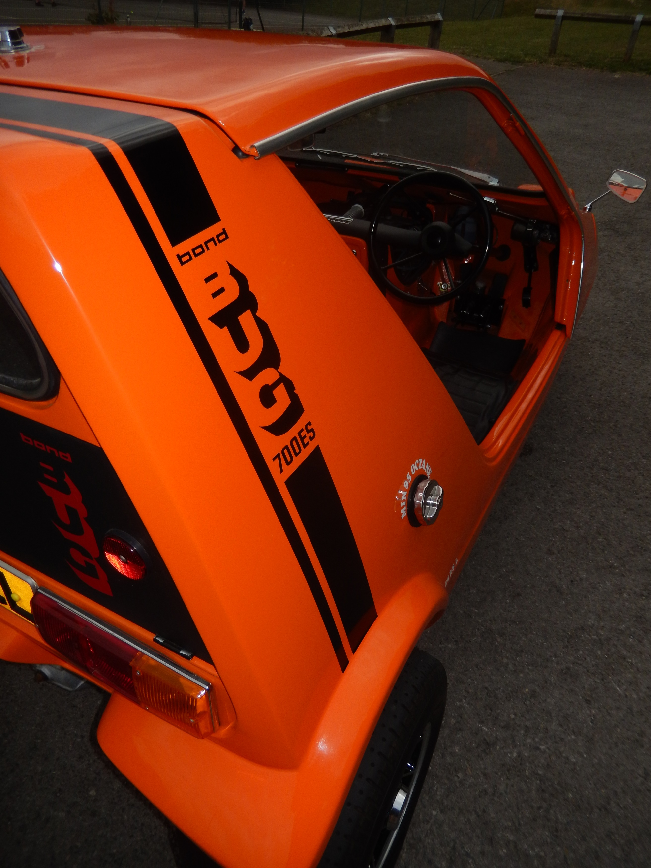 Lot 304 - 1972 Bond Bug 700ES