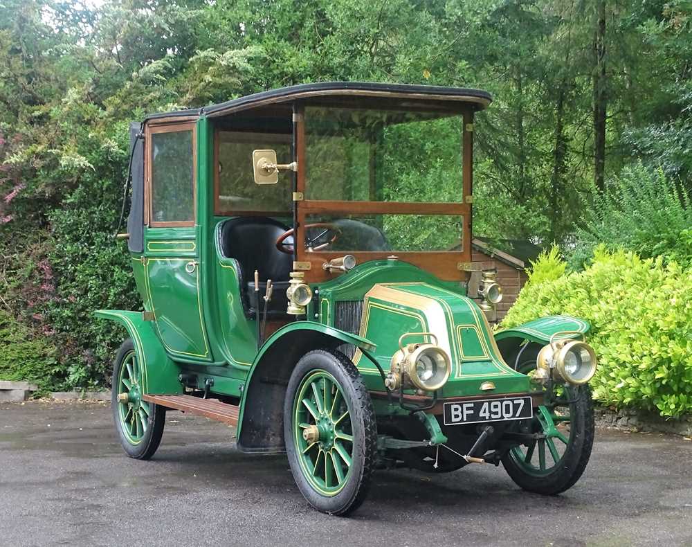 Lot 332 - 1909 Renault Type AZ 12/16hp Landaulette