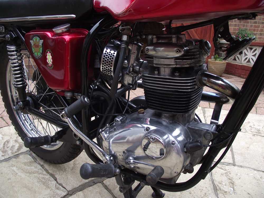 Lot 229 - 1970 BSA B25 Starfire