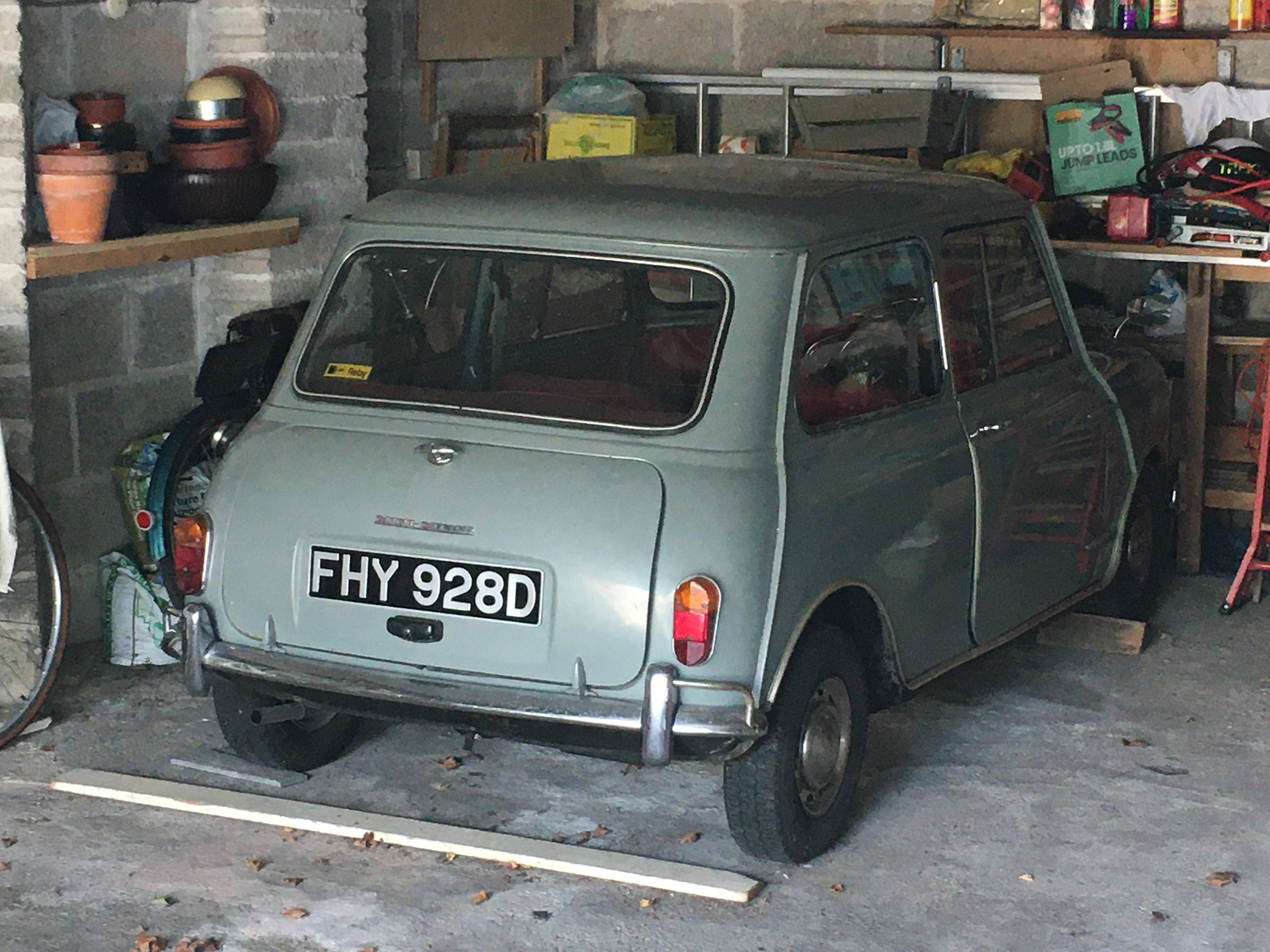 Lot 362 - 1966 Morris Mini 850 Super De-Luxe