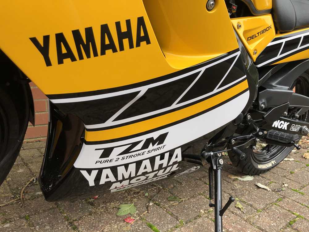 Lot 216 - 1994 Yamaha TZM 125