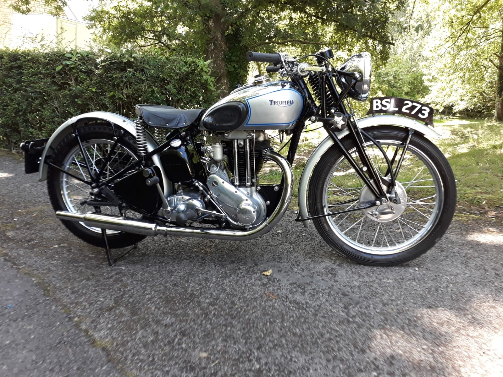 Lot 225 - 1937 Triumph T90 Tiger