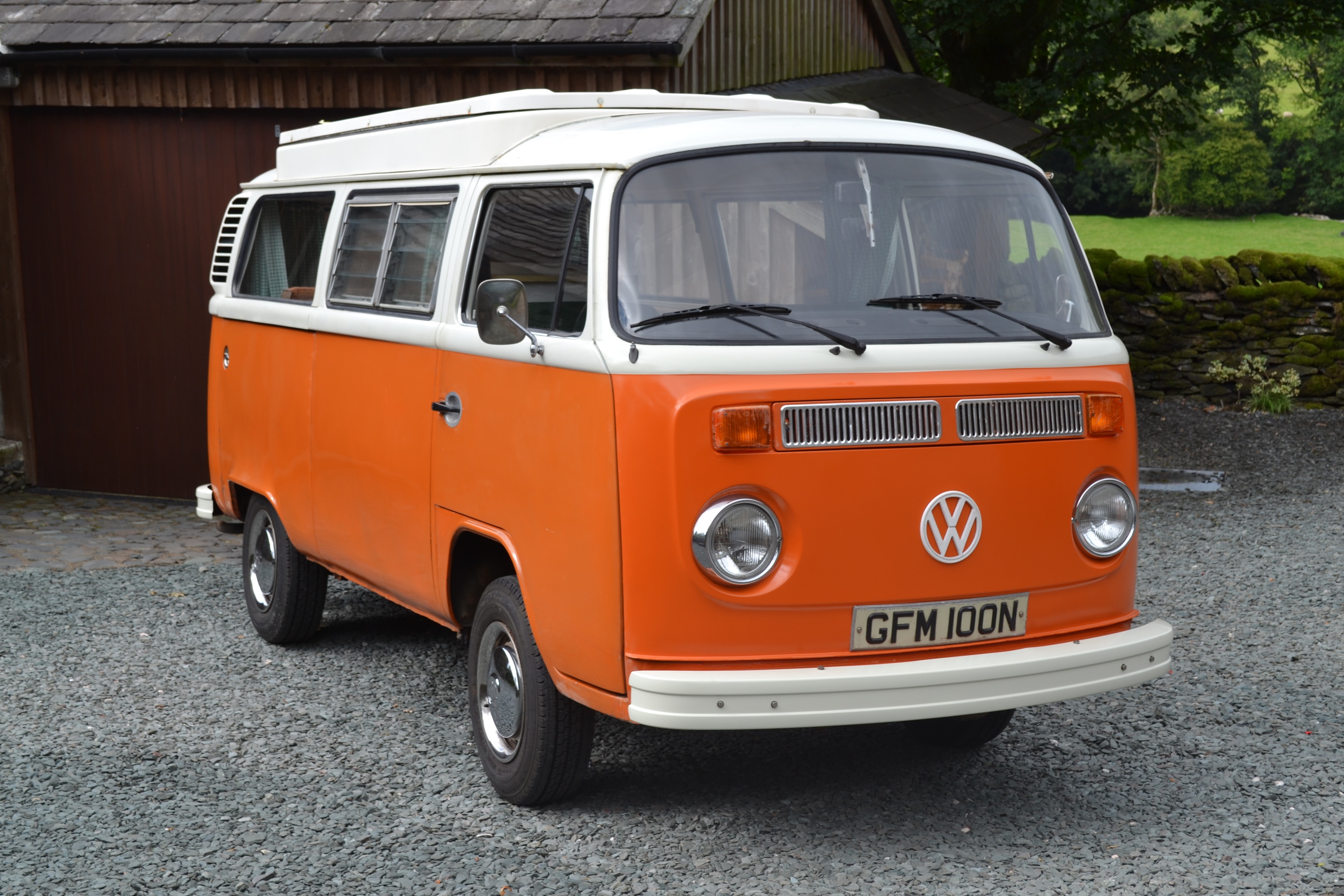 Lot 326 - 1974 Volkswagen Type 2 Camper Van