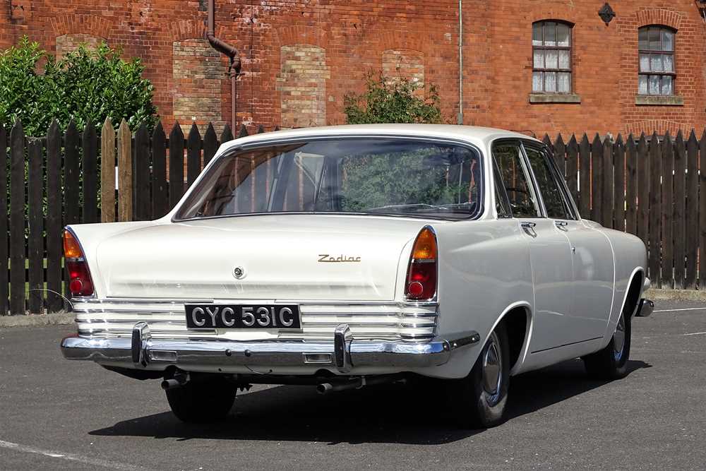 Lot 329 - 1965 Ford Zodiac MKIII