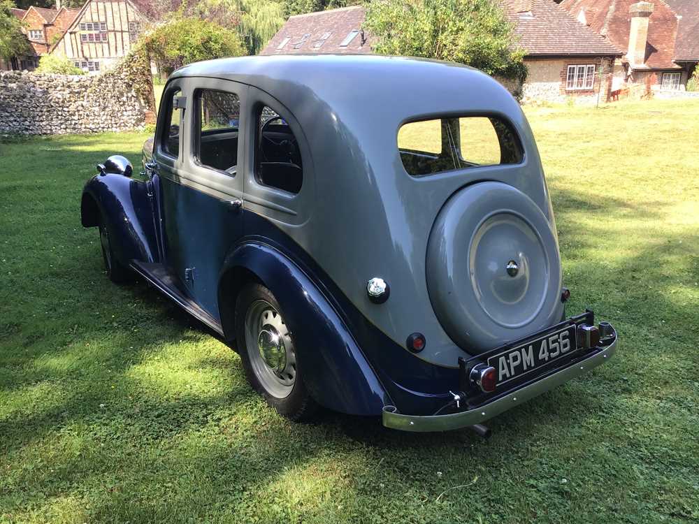 Lot 306 - 1937 Standard Flying 10