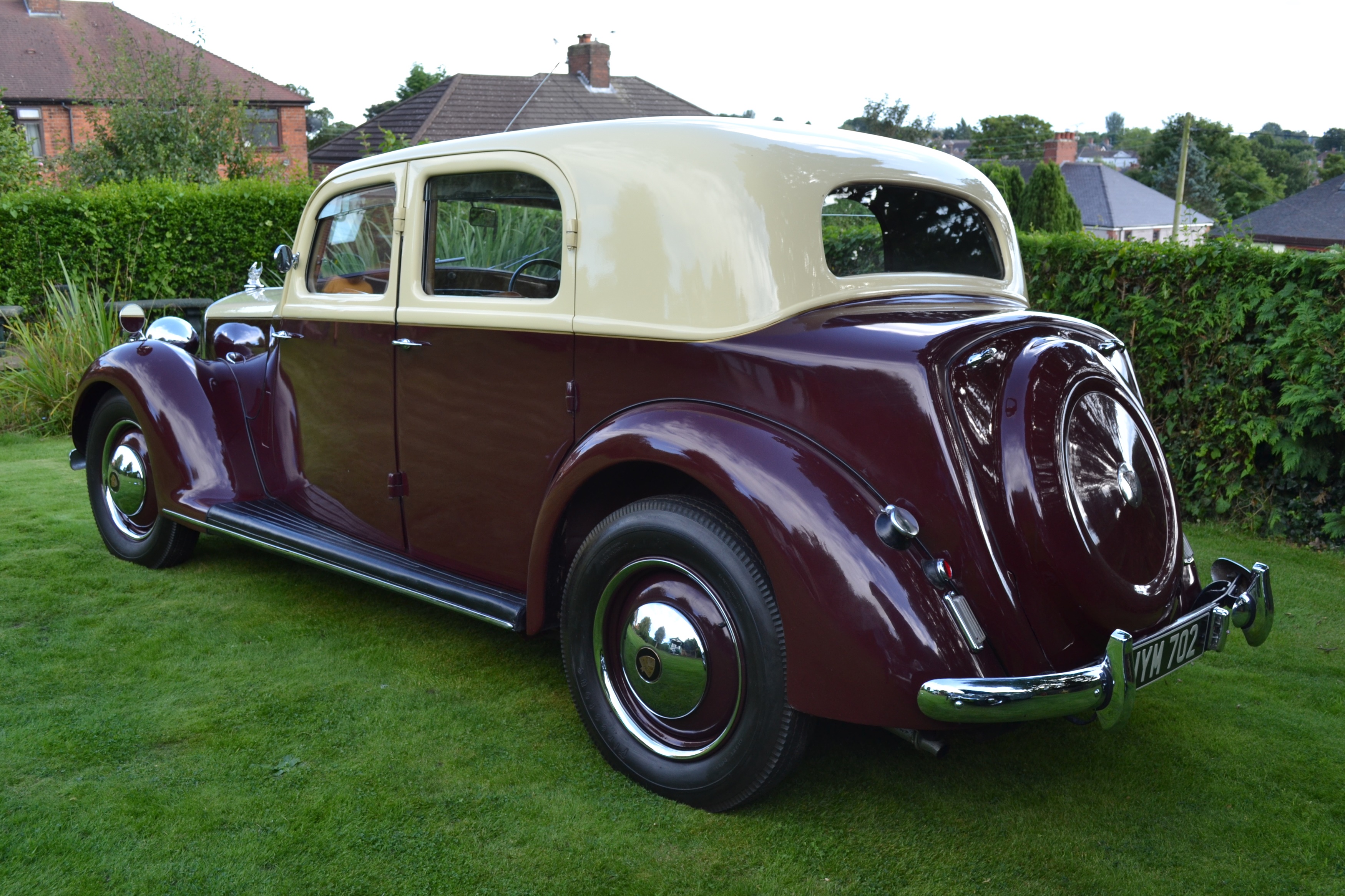 Lot 340 - 1948 Rover P3 75