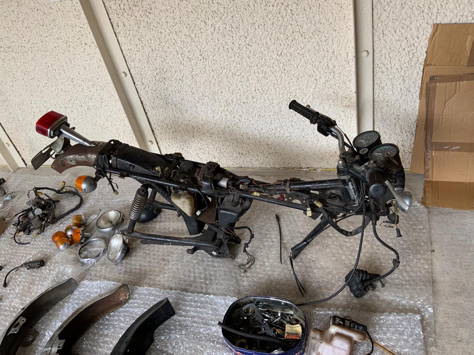 Lot 205 - 1979 Yamaha RD200DX's x 2