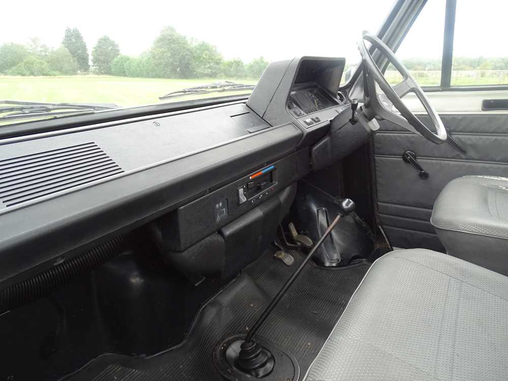 Lot 62 - 1982 Ford Transit MK2 Pick Up