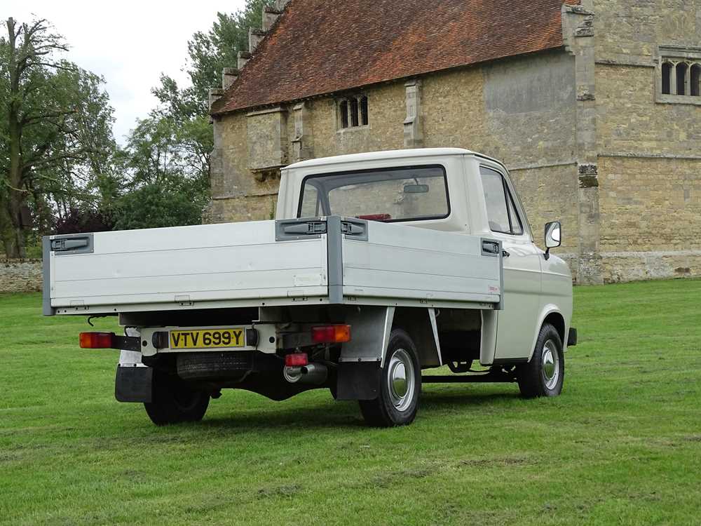 Lot 62 - 1982 Ford Transit MK2 Pick Up