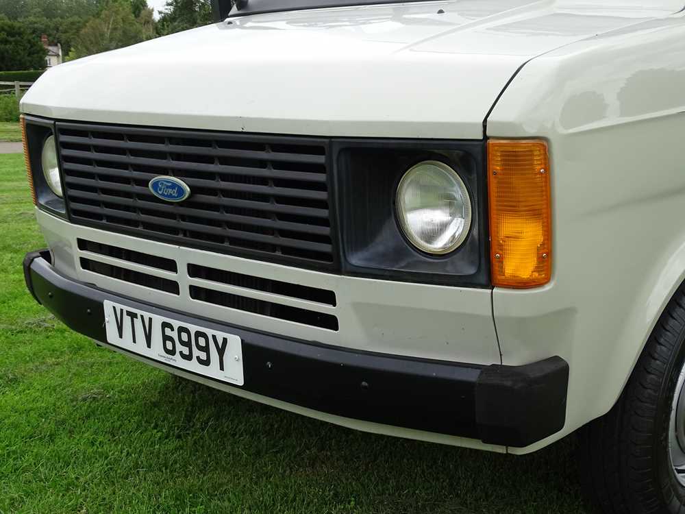 Lot 62 - 1982 Ford Transit MK2 Pick Up