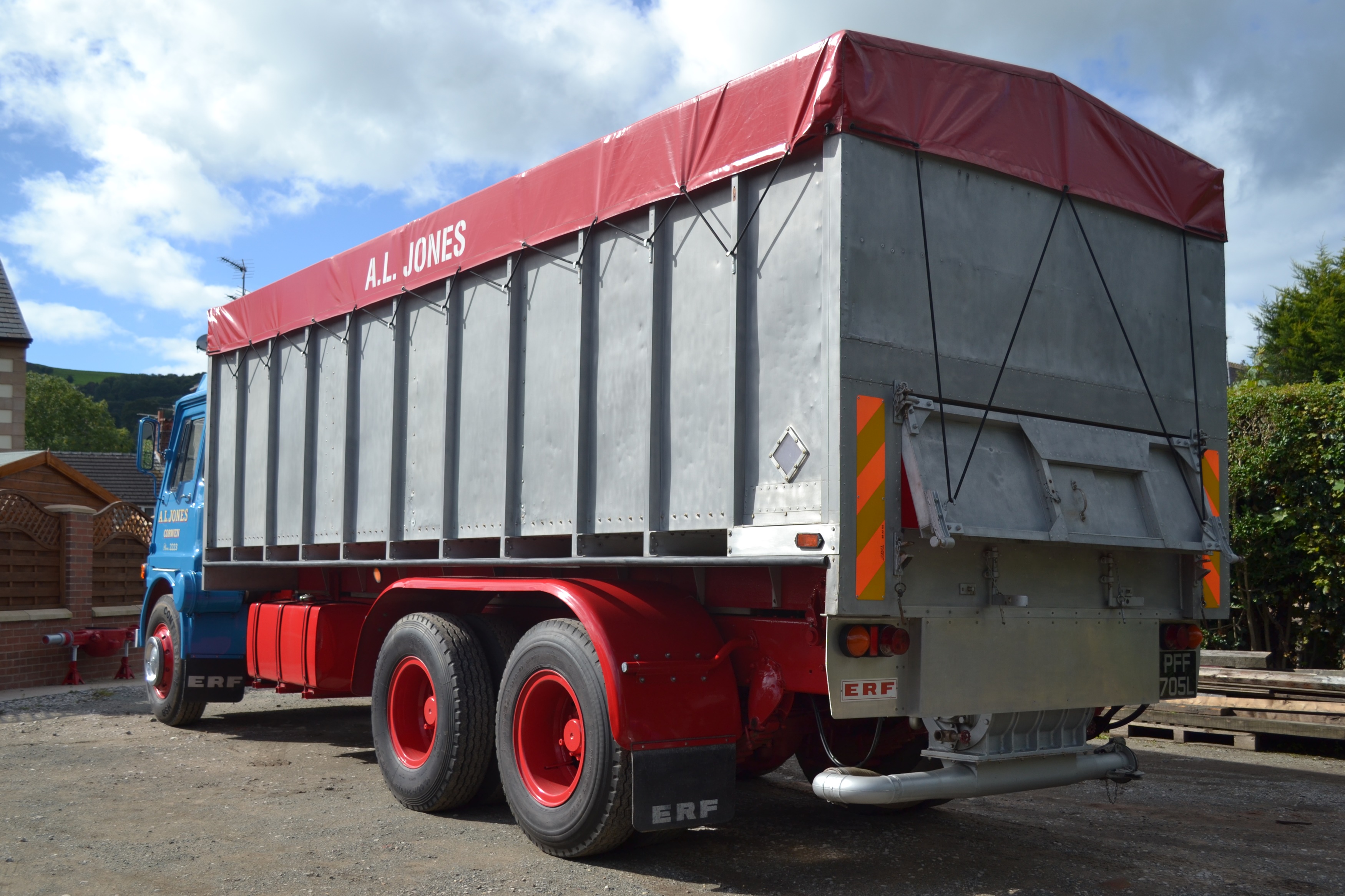 Lot 329 - 1972 ERF LV 6x4