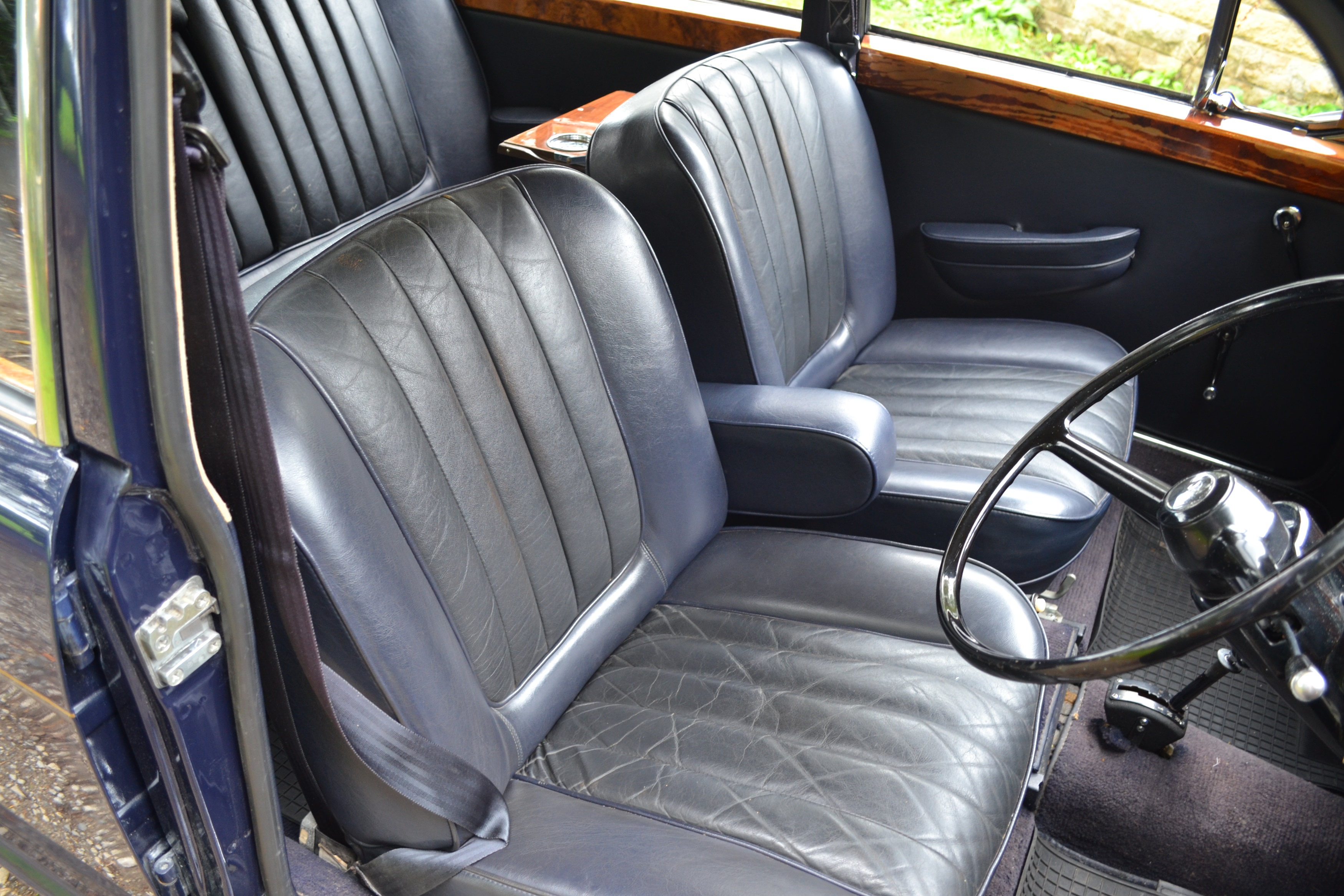 Lot 331 - 1972 Vanden Plas 1300 Princess