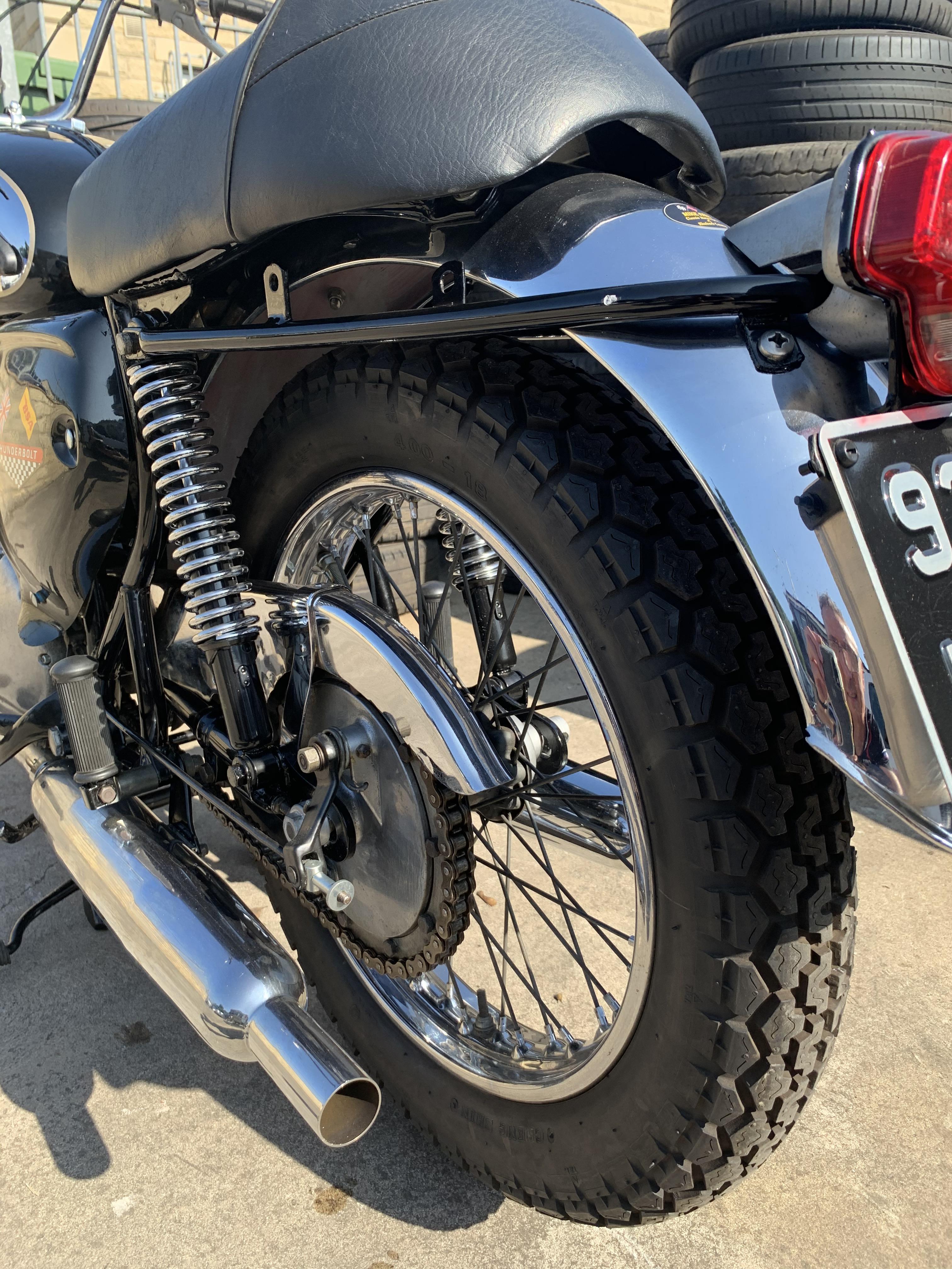 Lot 58 - 1968 BSA A65 Thunderbolt