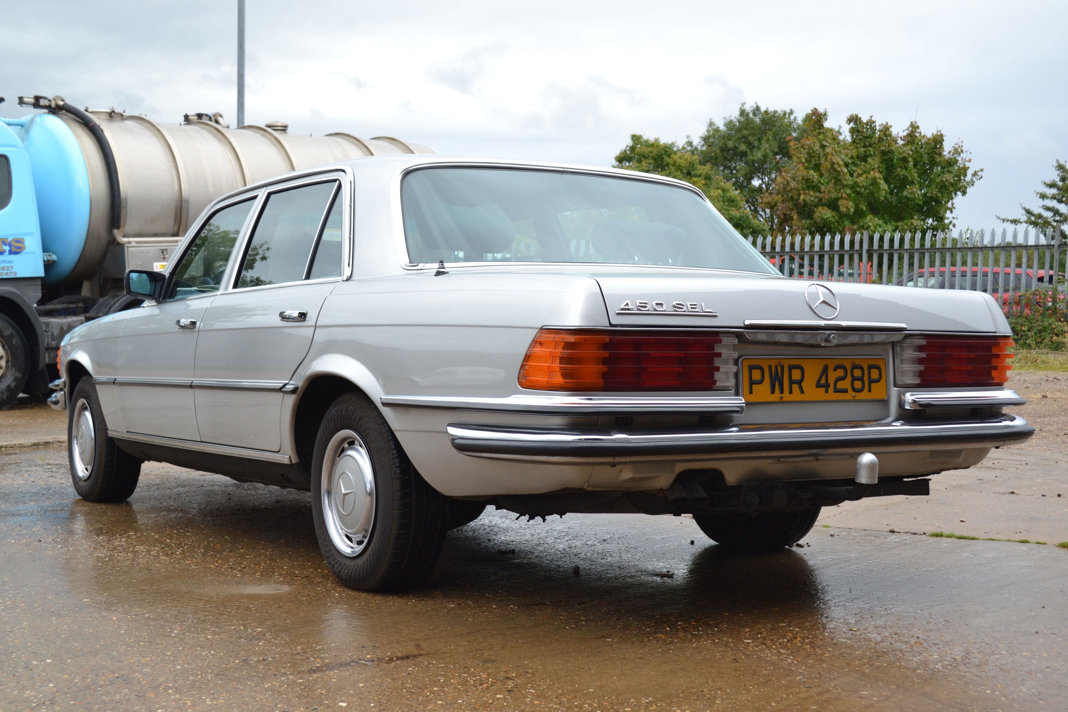 Lot 314 - 1976 Mercedes-Benz 450 SEL