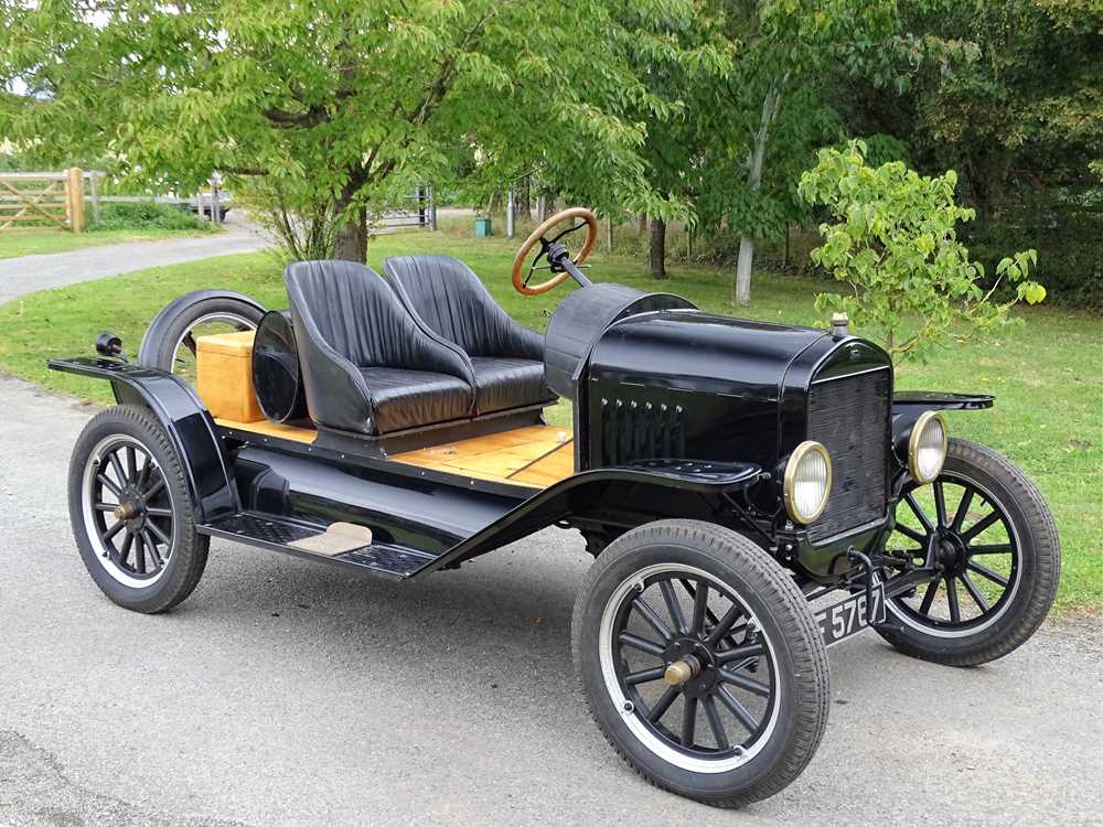 Lot 1 - 1922 Ford Model T Speedster