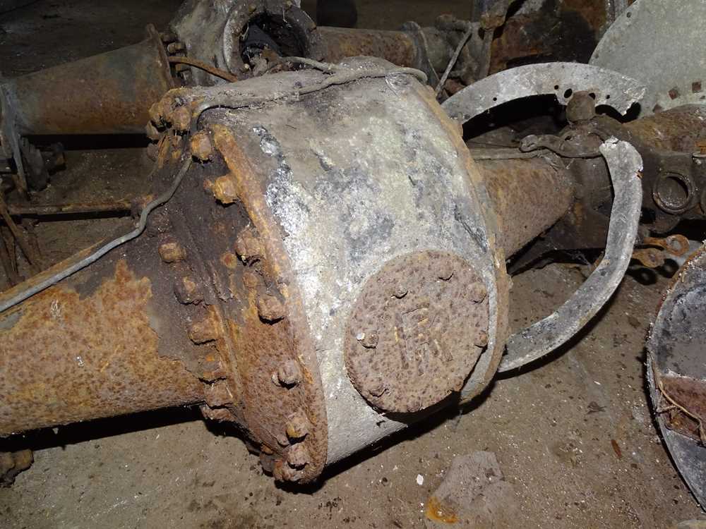 Lot 104 - Three Pre-War Rolls-Royce Rear Axles