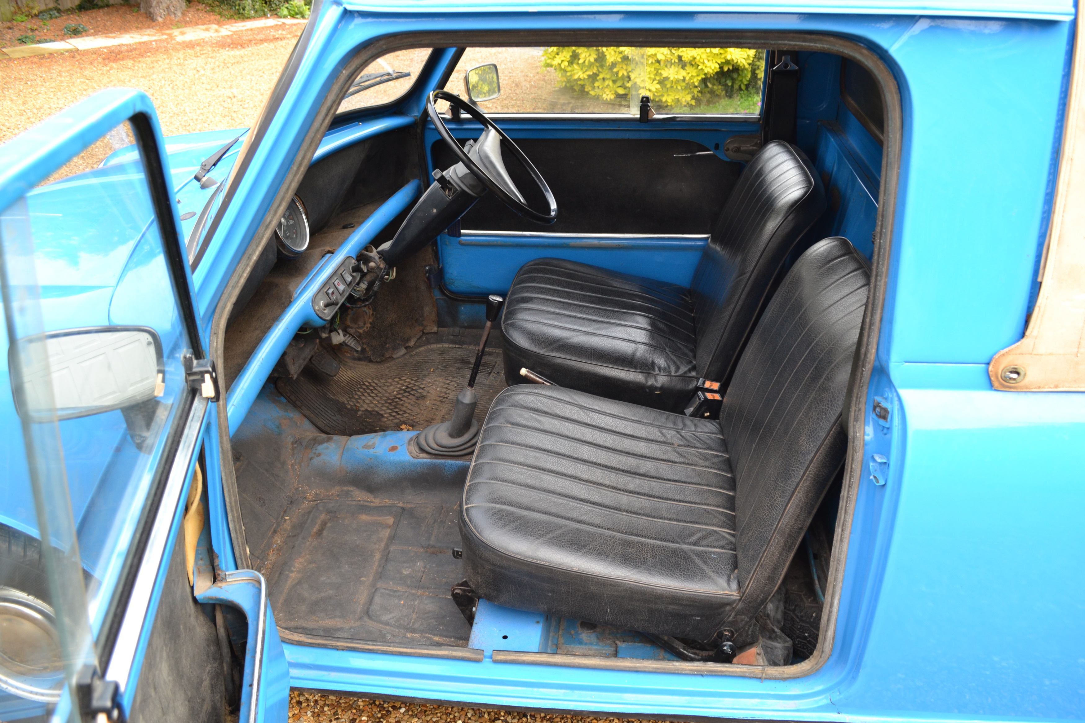 Lot 319 - 1979 Leyland Mini Pickup