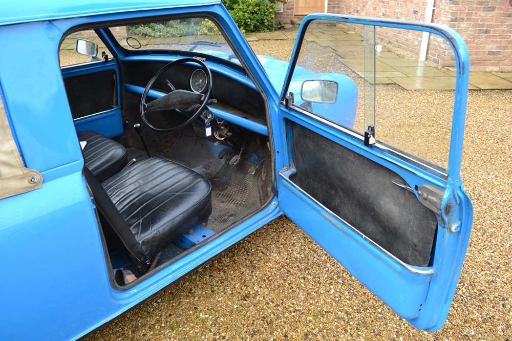 Lot 319 - 1979 Leyland Mini Pickup