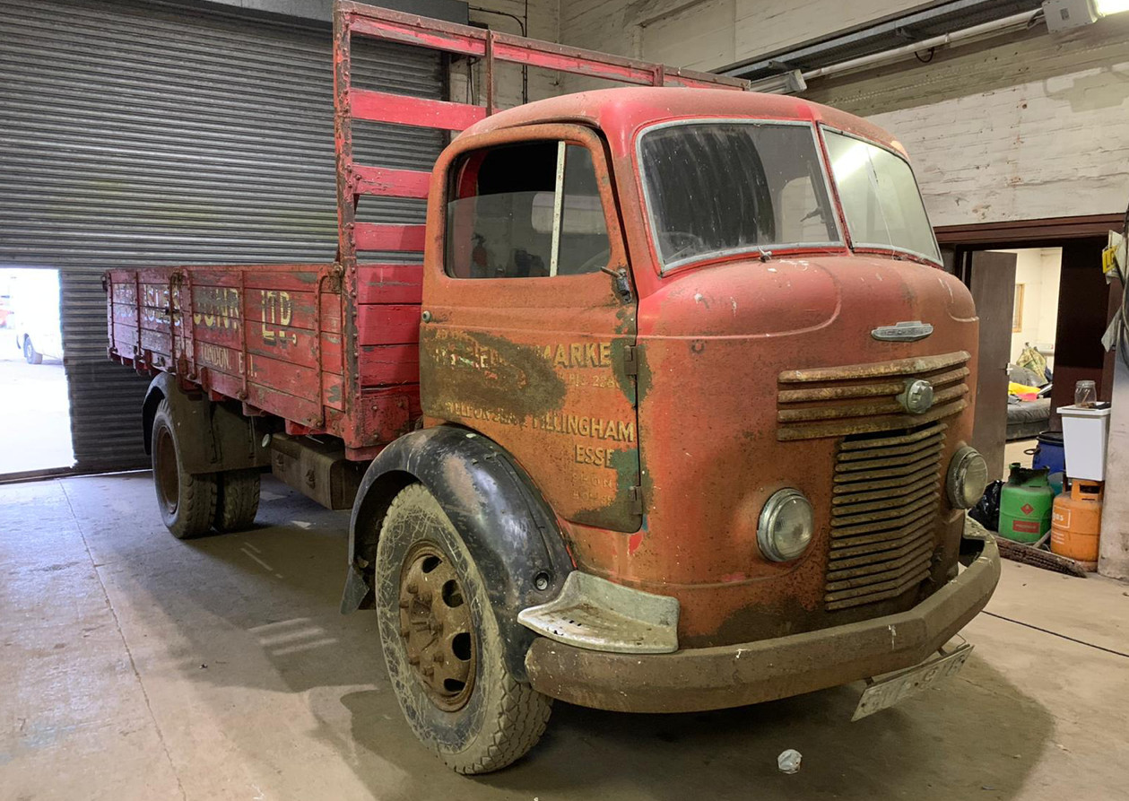 Lot 350 - 1949 Commer