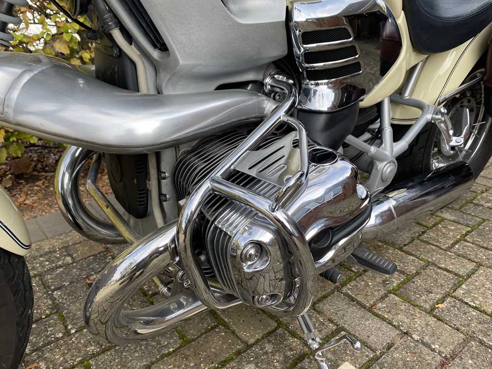 Lot 92 - 1999 BMW R1200C